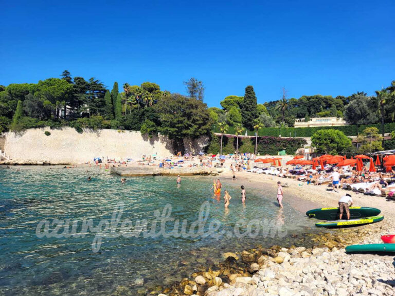 Passable Beach in Saint-Jean-Cap-Ferrat